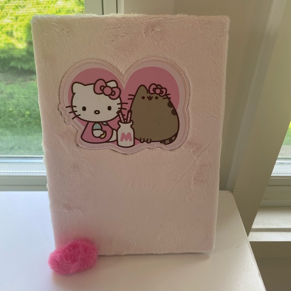 Hello Kitty | Office | Nwt Fuzzy Pink Notebook Hello Kitty X Pusheen ...